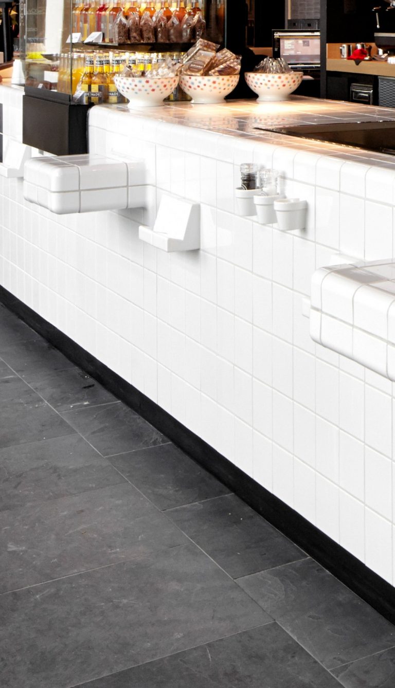 details three-dimensional tiles with rounded 3d corners | DTILE